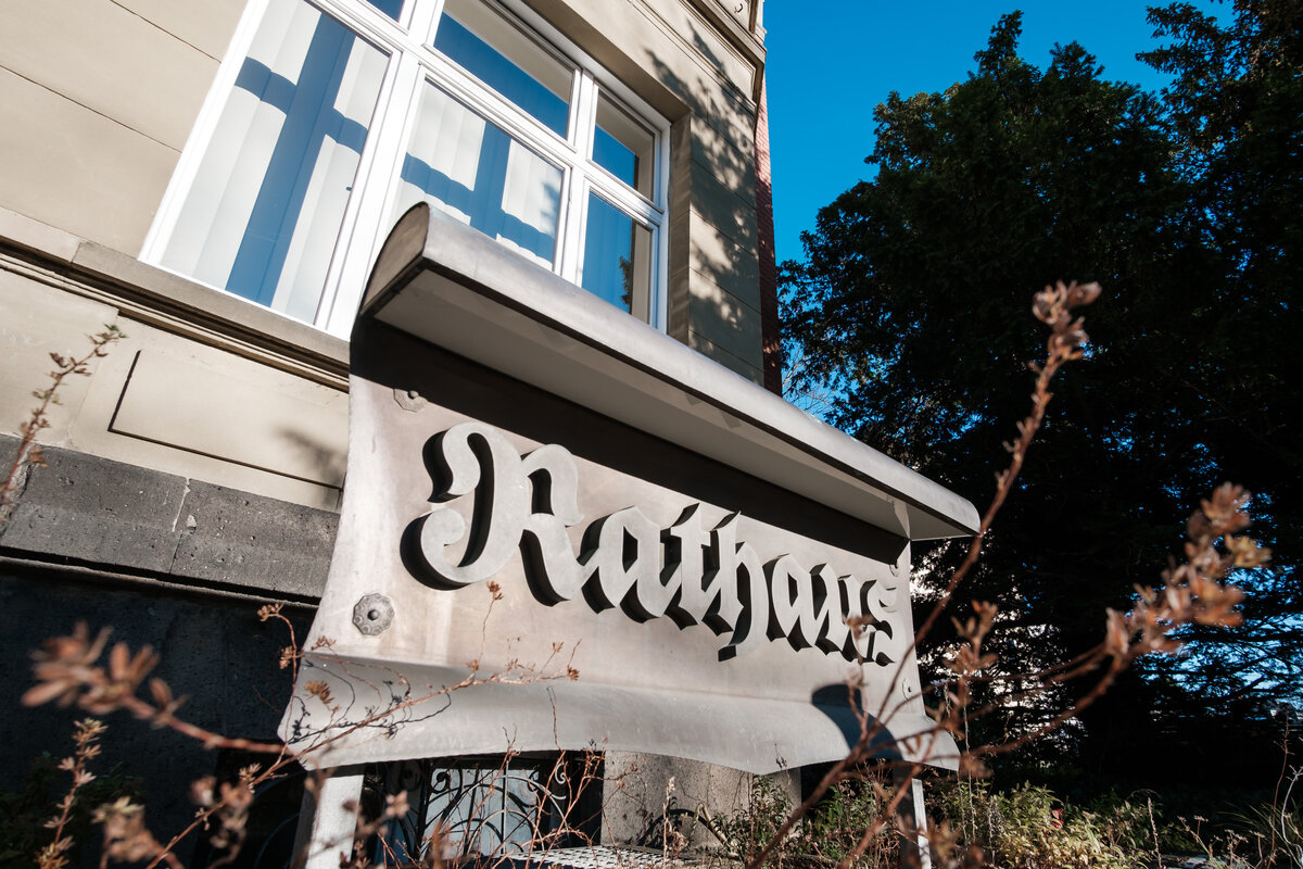 Öffnungszeiten des Rheinbacher Rathauses in den Weihnachtsferien: Stadt ...