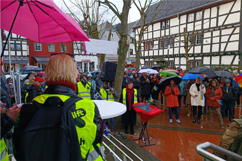 Partnerschaft des Friedens: „Dritte Friedens-Demo in Rheinbach“: Stadt ...