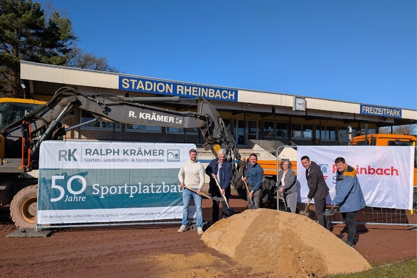 Startschuss für Sanierung des Stadions Rheinbach: Stadt Rheinbach
